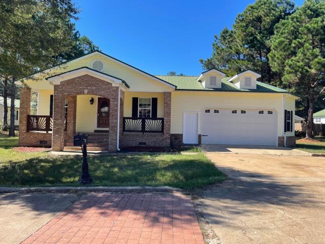 92 Ashwood Dr