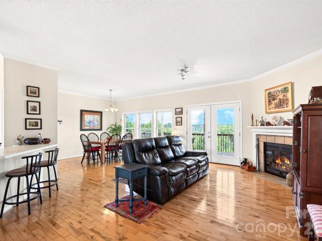 92 Bend View Drive