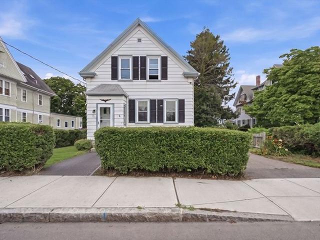 92 Broadway, Taunton, MA 02780
