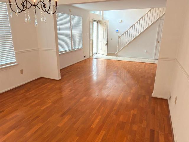 92 Breckenridge Dr