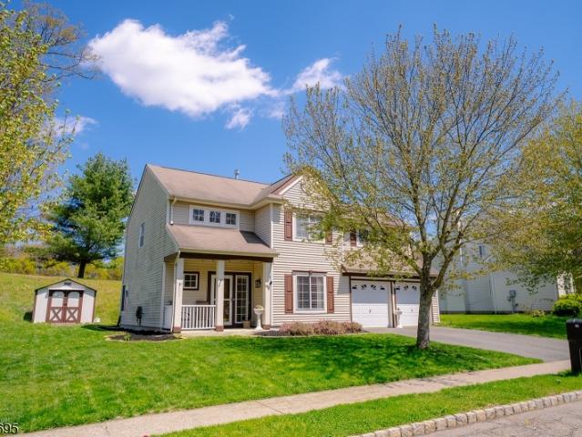 92 Connelly Ave, Budd Lake, NJ 07828 | MLS #4024 | Compass