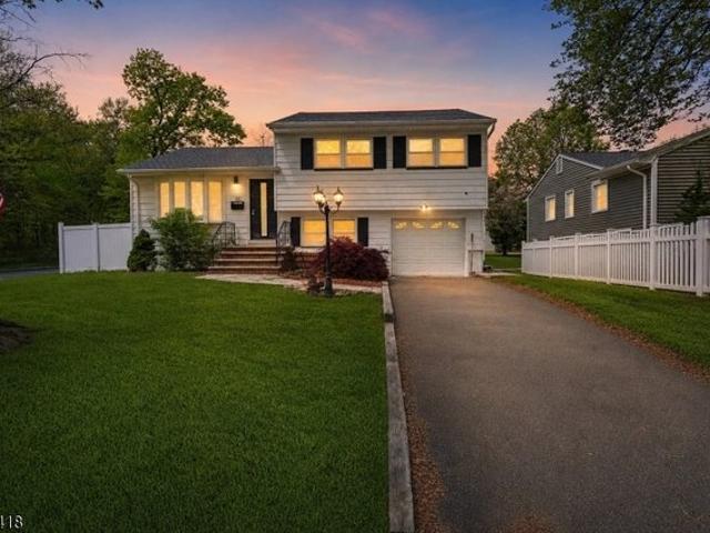 92 Cornell Ave, Rahway, NJ 07065