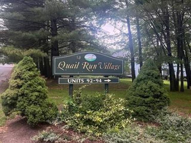 92 Cynthia Ln #D4, Middletown, CT 06457