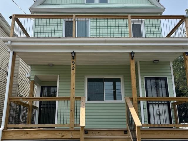 92 Dewitt Street