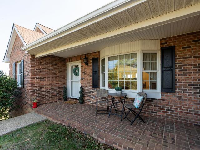 92 fieldhaven dr