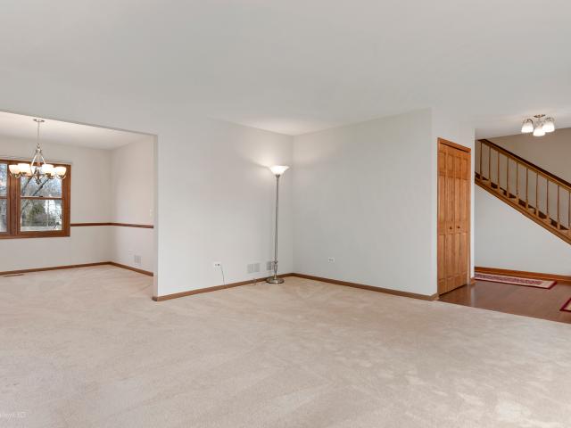 92 Foxboro Lane