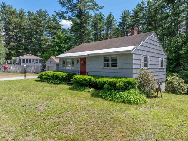 92 Gilmanton Rd, Belmont, NH 03220