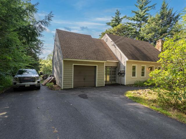 92 Harvey Lake Road