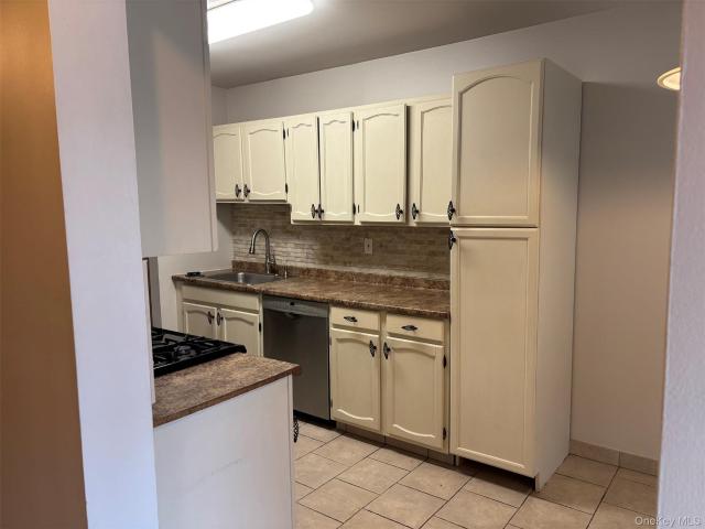 92 Lake Ridge Cove