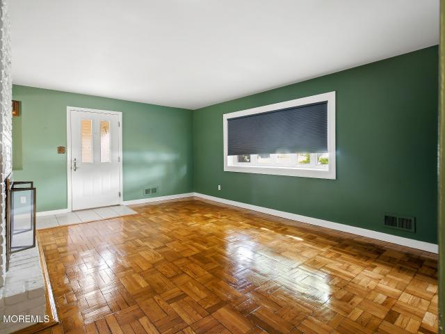 92 Locust Avenue