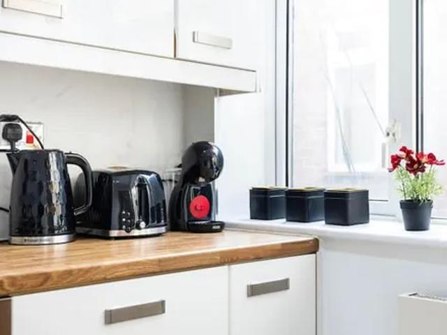 92 North End Road | Studio apartment for rent #167054657 | Rentberry