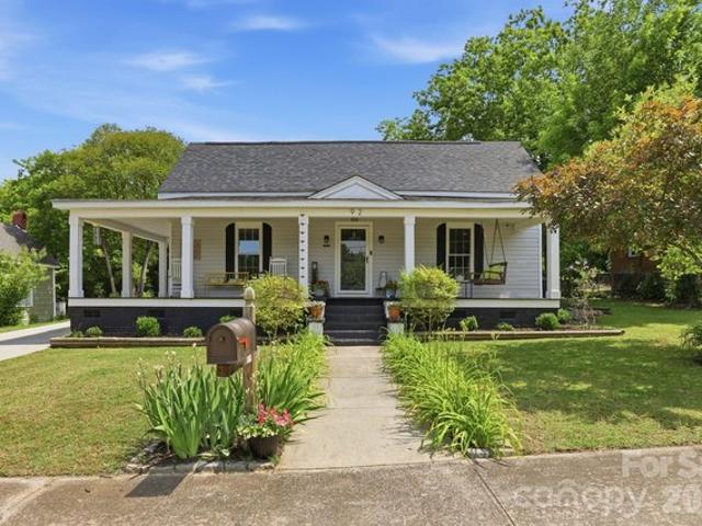 92 NW Meadow Ave NE, Concord, NC 28025