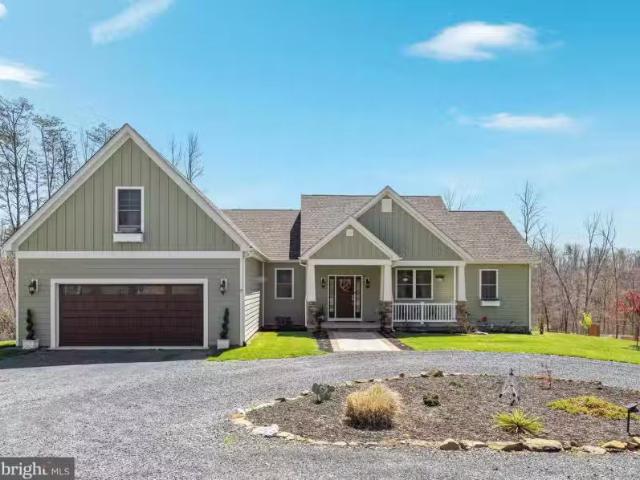 92 Oak Hl Ct, Stephens City, VA 22655 MLS VAWR2010606