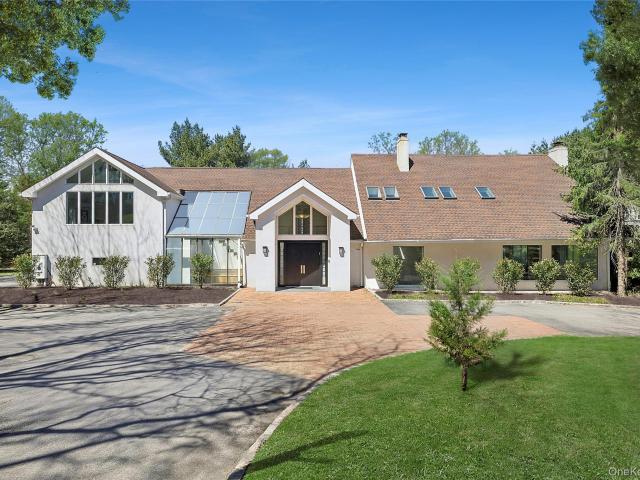92 Old House Ln, Sands Point, NY 11050 | MLS #984008 | Compass