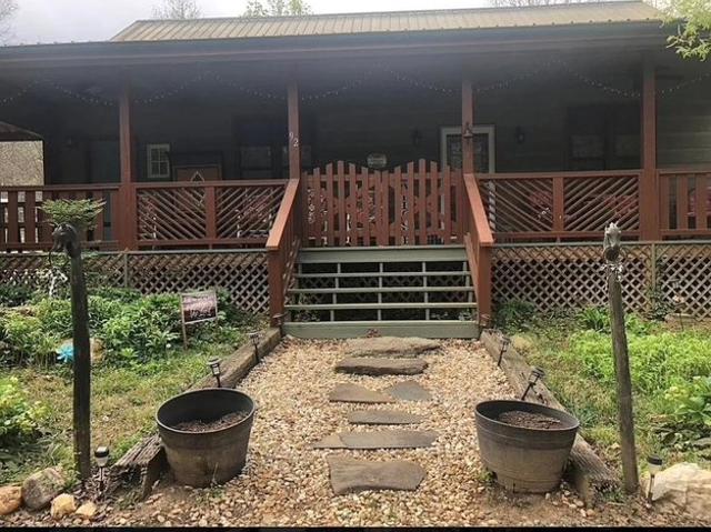 92 Ox Bow Ln, Blairsville, GA 30512