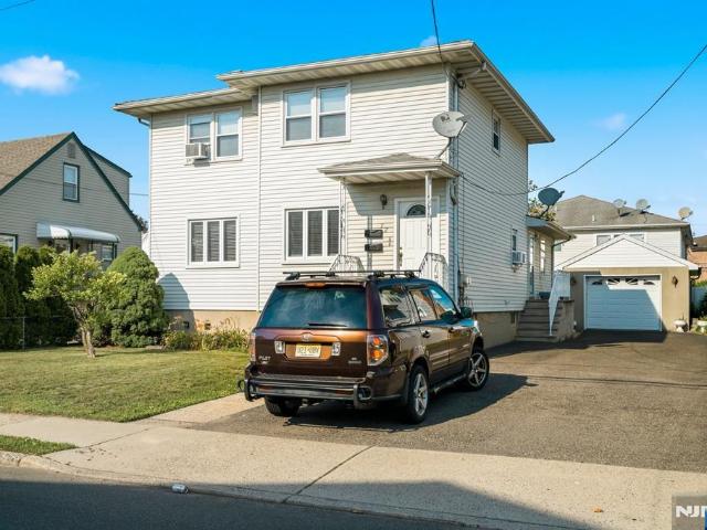 92 Phillips Avenue