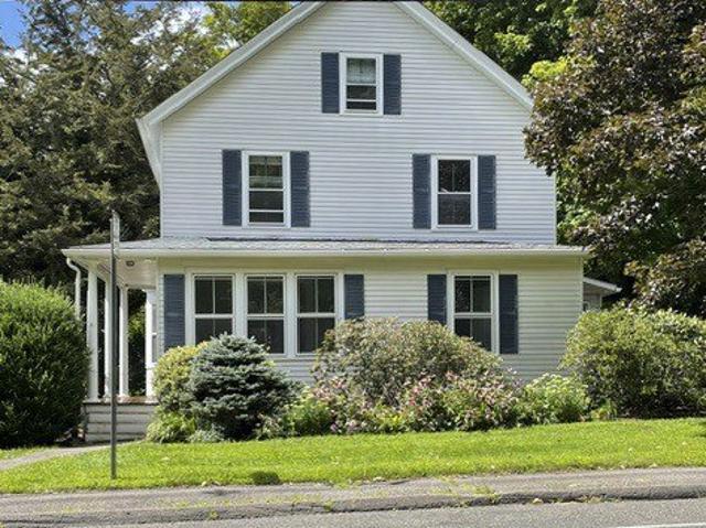 92 Porter St, Watertown, CT 06795
