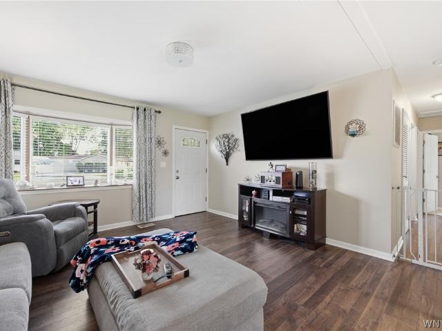 92 Ridgedale Circle