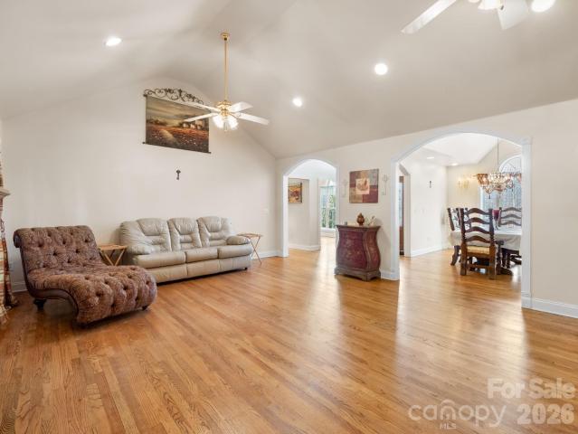 92 Rodaeo Dr, Columbus, NC 28722 | MLS #4331