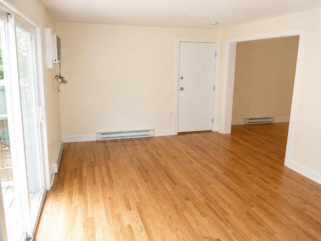 92 Sandwich Rd # 4D