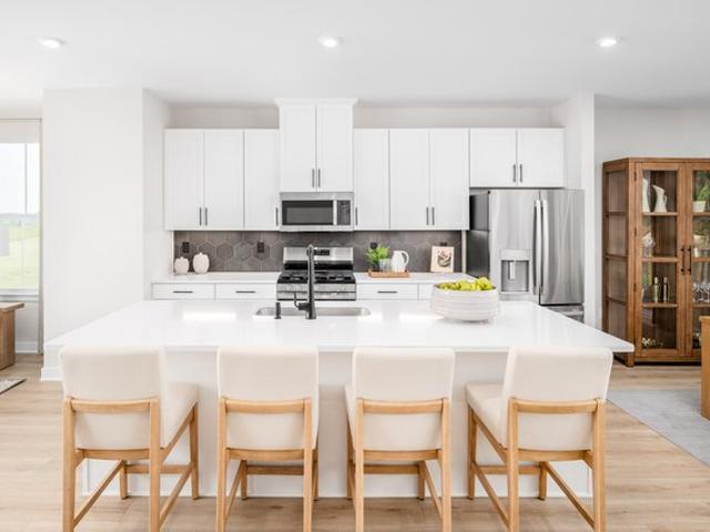 92 Silas Rd, Budd Lake, NJ 07828