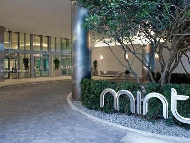 92 SW 3 #2901 Miami, FL 33130