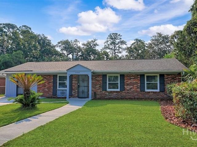 9304 Dunwoody Dr, Savannah, GA 31406