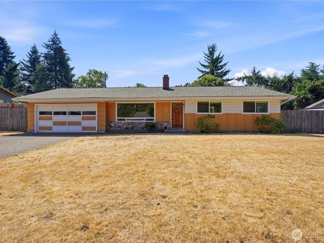 9305 NE 9th St, Vancouver, WA 98664