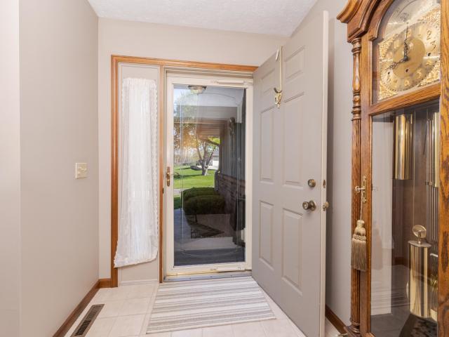 9305 Regal Court