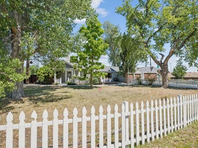 9305 W 5th Ave, Lakewood, CO 80226