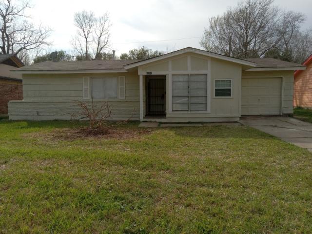 9306 St Lo Rd, Houston, TX 77033 | MLS #84852 | Compass
