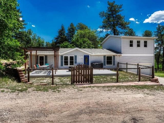 9306 S Curtis Rd, Larkspur, CO 80118