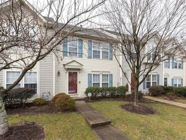 9306 Silverbush Dr, Richmond, VA 23228