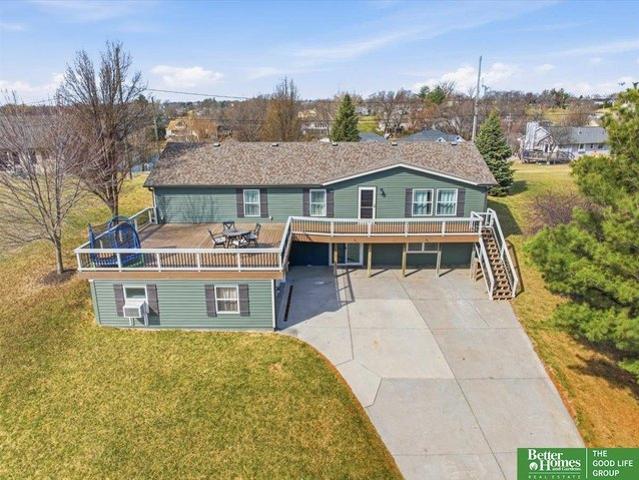 9307 Clubhouse Cir, Plattsmouth, NE 68048
