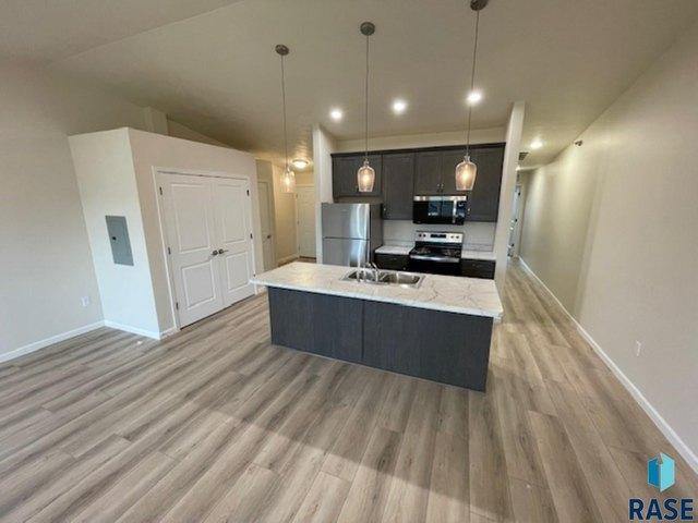 9308 W 32nd St Unit 4, Sioux Falls, SD 57106