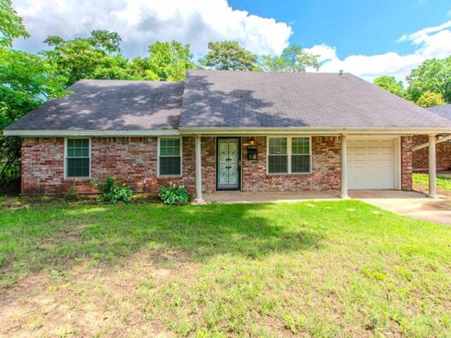 9308 W 6th St, Little Rock, AR 72205
