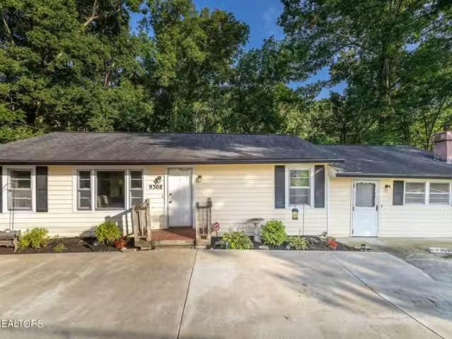 9308 W EMORY RD, KNOXVILLE, TN 37931 Single Family Residence F.