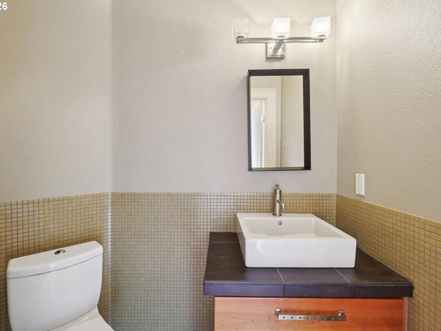 9309 NW Finzer Ct, Portland, OR 97229 | MLS #785409