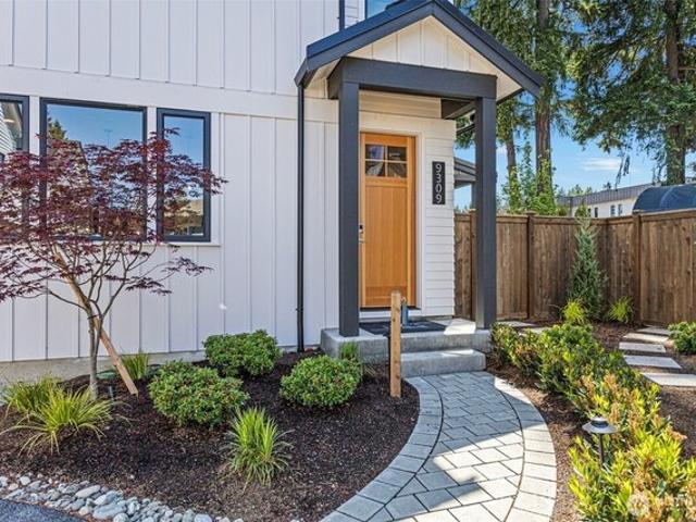 9309 nd Ave NE, Kirkland, WA 98033
