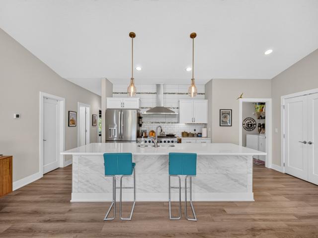 9309 Bellflower Lane
