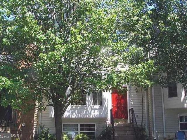 9309 Lindsey Ln, Manassas Park, VA 20111