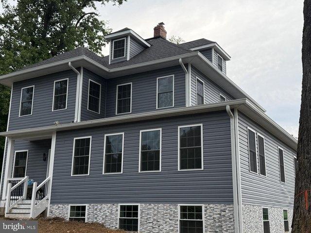9300 Old Georgetown Rd, Bethesda, MD 20814