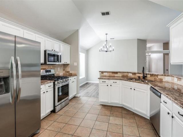 9300 Chesapeake Lane