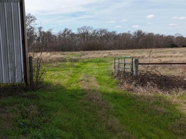 9300 County Road 420, Navasota, TX 77868