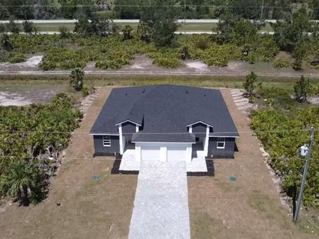 9301 Agate St, Port Charlotte, FL 33981