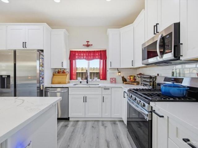 9301 Irene Ave, California City, CA 93505