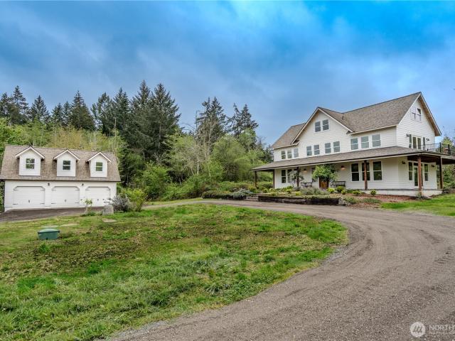 9301 Lohrer Ln NE, Olympia, WA 98516 | MLS #2514 | Compass