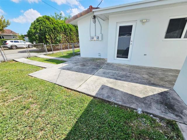 9301 SW 37th St, Unit 4, Miami, FL 33165 | MLS #A11910 | Compass