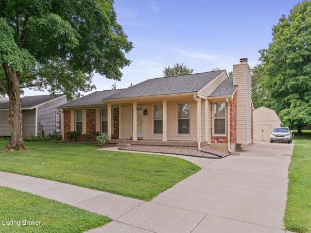 9302 Marse Henry Dr, Louisville, KY 40299