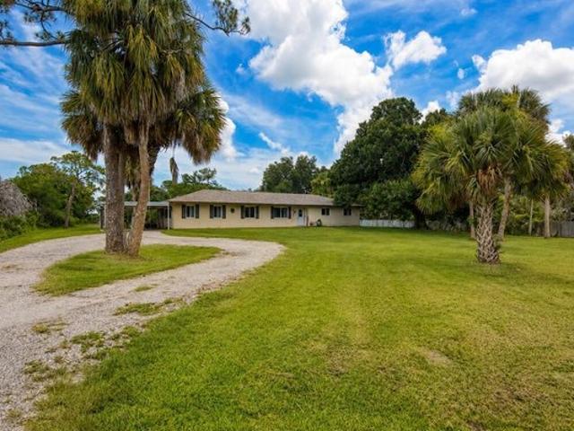 9302 Orange Ave, Fort Pierce, FL 34945